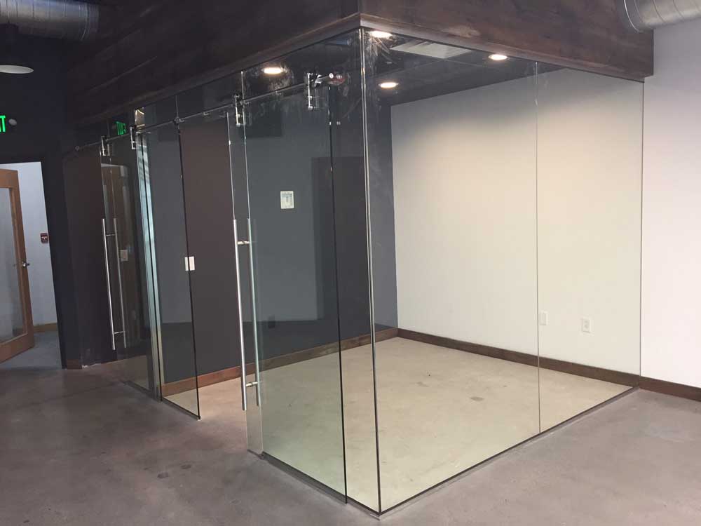 Commercial - Custom - Hellenbrand Glass